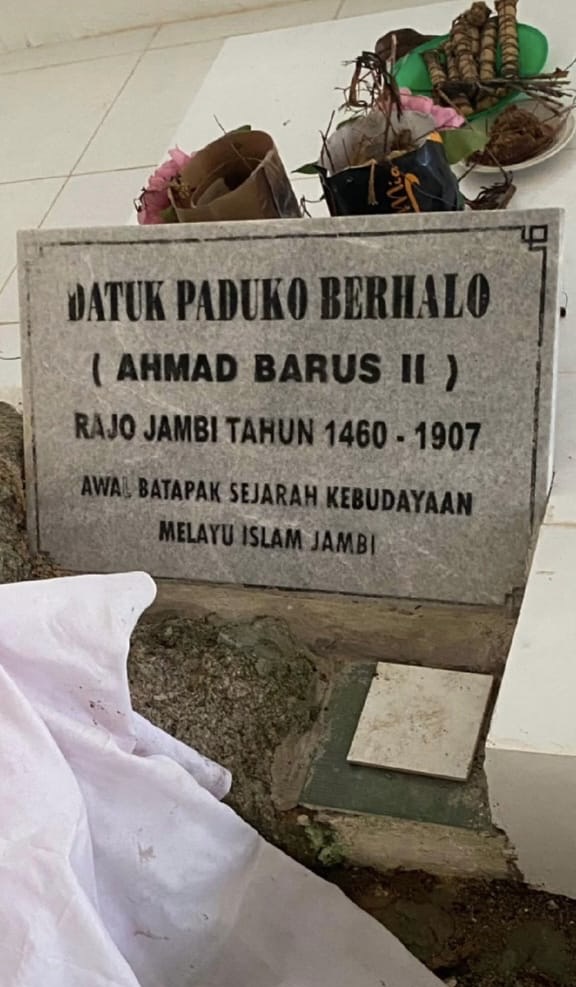 Datuk Paduka Berhalo: Tokoh Legendaris dan Pelopor Islam di Jambi